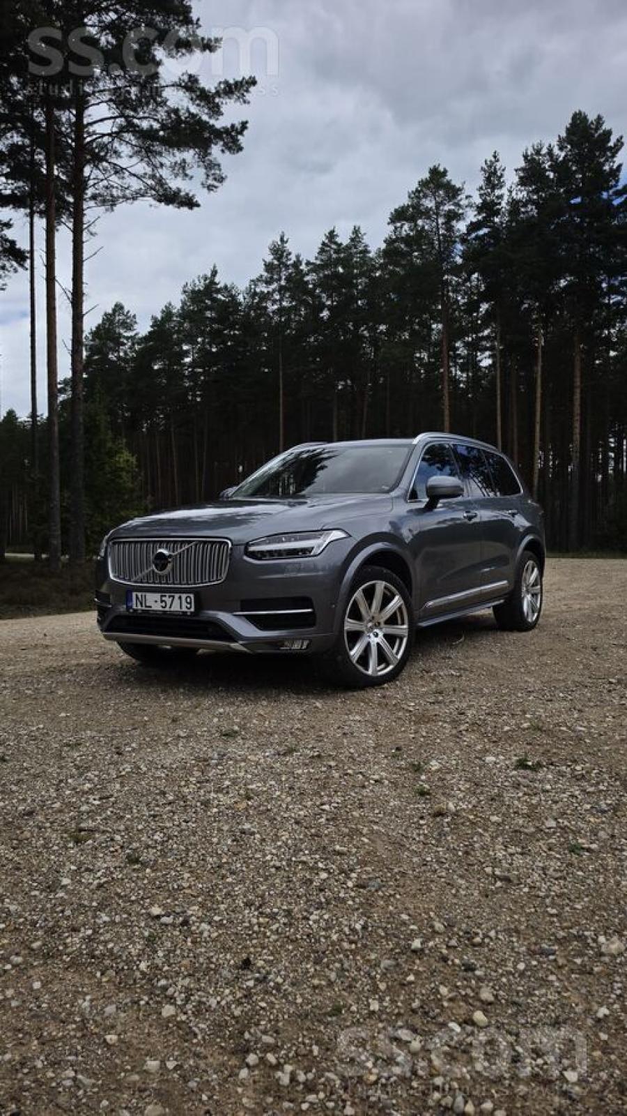 Pelēks Volvo XC90 2016 Gulbene, ar dzinēja tilpumu 2.00 L un nobraukumu 256 tūkst. km par 20500 €, foto 1 vietnē AUTOMOTO.COM.LV