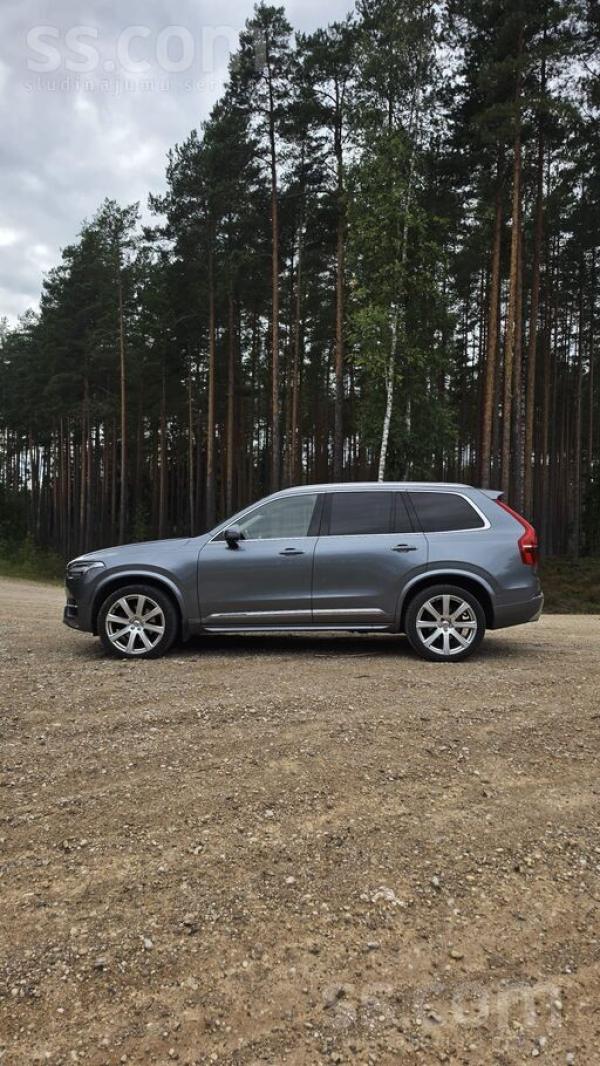 Grey Volvo XC90 2016 in Gulbene, with an engine capacity of 2.00 L and mileage of 256 thousand km for 20500 €, photo 5 on AUTOMOTO.COM.LV