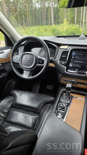 Pelēks Volvo XC90 2016 Gulbene, ar dzinēja tilpumu 2.00 L un nobraukumu 256 tūkst. km par 20500 €, foto 15 vietnē AUTOMOTO.COM.LV