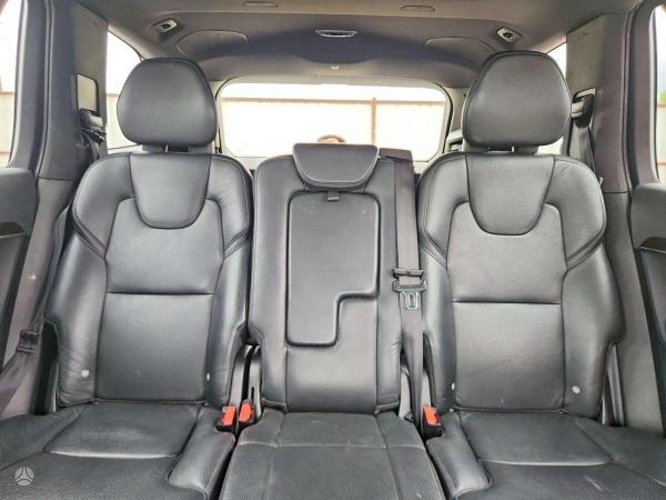 Grey Volvo XC90 2016 in Kaunas, with an engine capacity of 1.97 L and mileage of 221 thousand km for 10999 €, photo 11 on AUTOMOTO.COM.LV