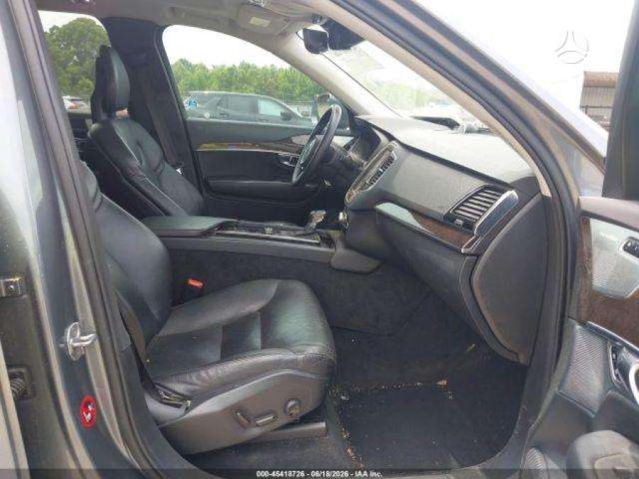 Pelēks Volvo XC90 2016 Klaipėda, ar dzinēja tilpumu 1.97 L un nobraukumu 192 tūkst. km par 11500 €, foto 11 vietnē AUTOMOTO.COM.LV