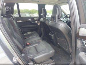 Pelēks Volvo XC90 2016 Klaipėda, ar dzinēja tilpumu 1.97 L un nobraukumu 192 tūkst. km par 11500 €, foto 12 vietnē AUTOMOTO.COM.LV