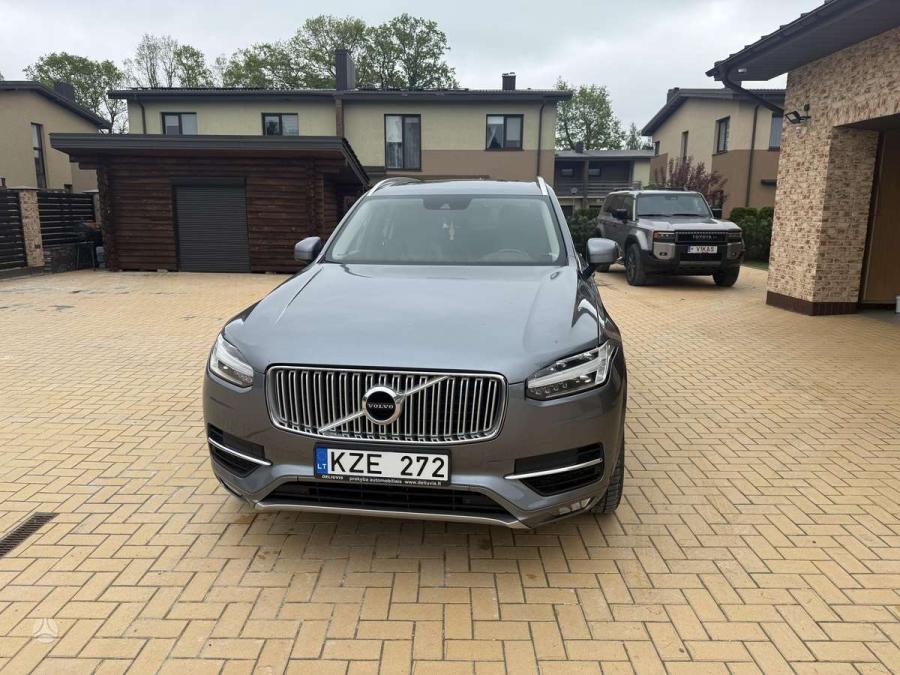 Pelēks Volvo XC90 2016 Marijampole, ar dzinēja tilpumu 2.00 L un nobraukumu 309 tūkst. km par 16495 €, foto 3 vietnē AUTOMOTO.COM.LV