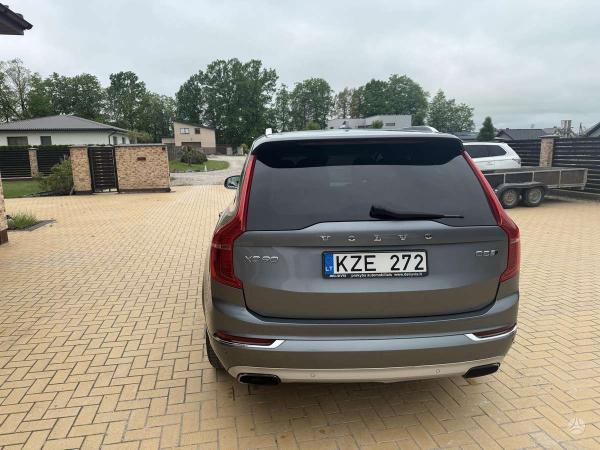 Grey Volvo XC90 2016 in Marijampole, with an engine capacity of 2.00 L and mileage of 309 thousand km for 16495 €, photo 6 on AUTOMOTO.COM.LV