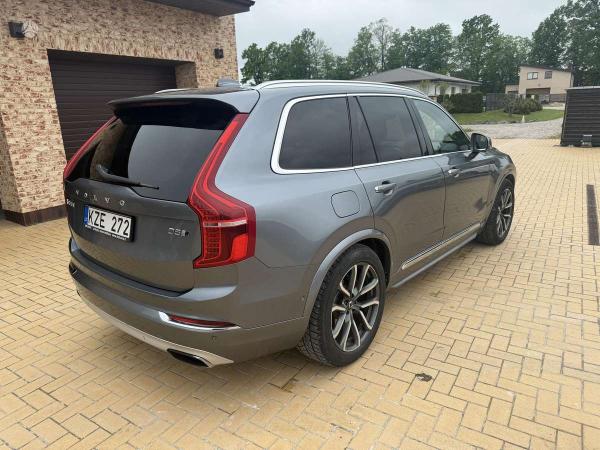 Grey Volvo XC90 2016 in Marijampole, with an engine capacity of 2.00 L and mileage of 309 thousand km for 16495 €, photo 7 on AUTOMOTO.COM.LV