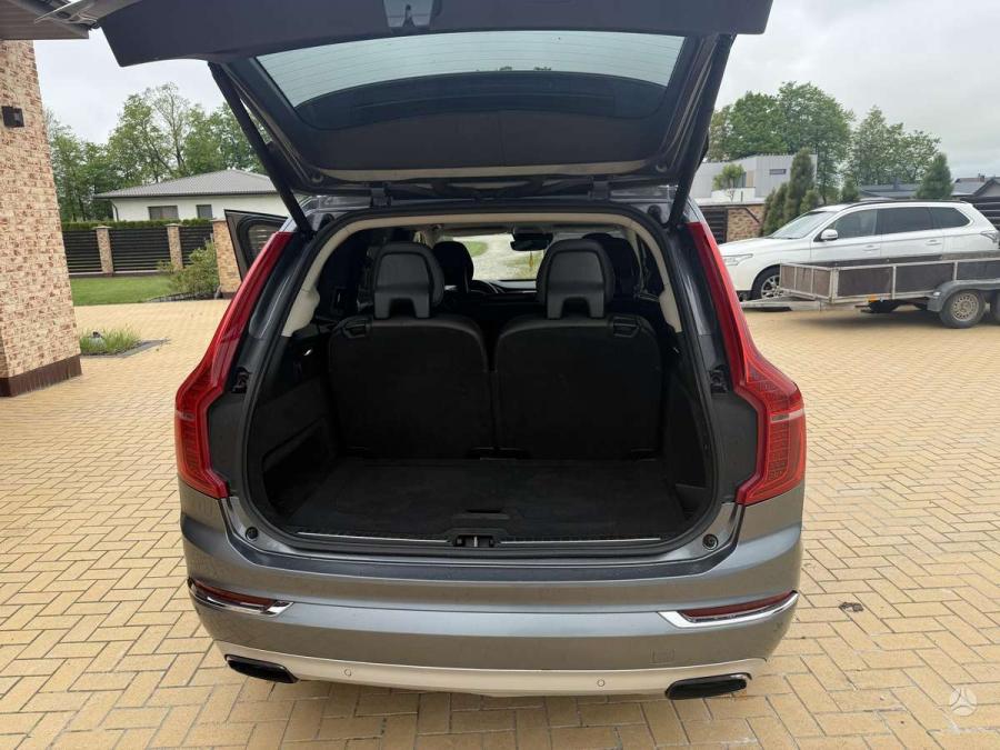 Pelēks Volvo XC90 2016 Marijampole, ar dzinēja tilpumu 2.00 L un nobraukumu 309 tūkst. km par 16495 €, foto 11 vietnē AUTOMOTO.COM.LV