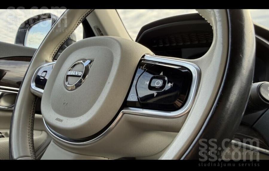 Grey Volvo XC90 2016 in Riga, with an engine capacity of 2.00 L and mileage of 272 thousand km for 17700 €, photo 19 on AUTOMOTO.COM.LV
