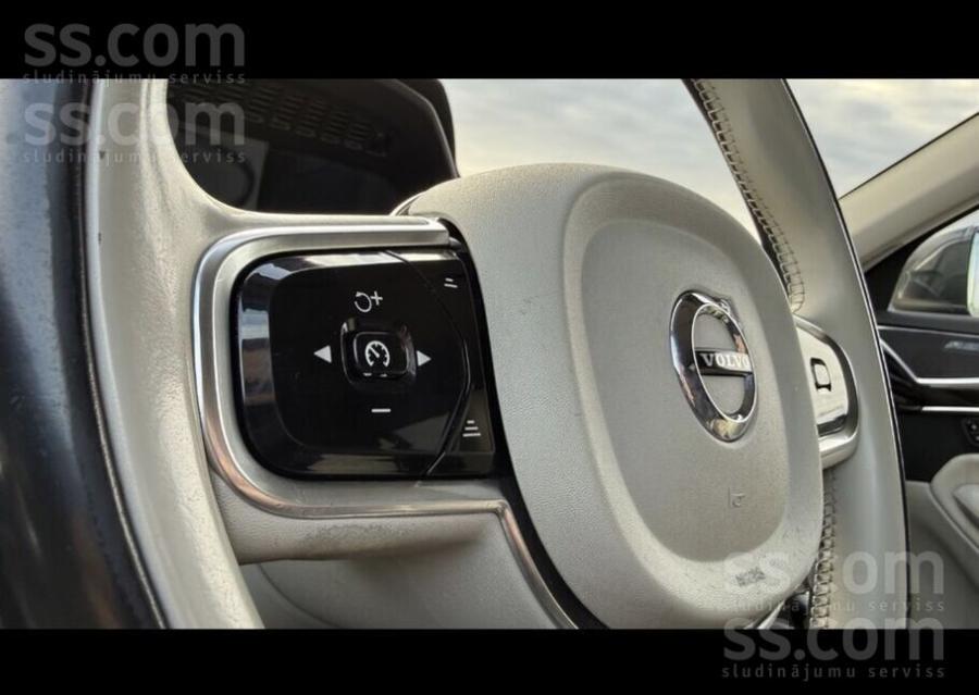 Grey Volvo XC90 2016 in Riga, with an engine capacity of 2.00 L and mileage of 272 thousand km for 17700 €, photo 20 on AUTOMOTO.COM.LV
