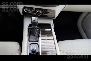 Grey Volvo XC90 2016 in Riga, with an engine capacity of 2.00 L and mileage of 272 thousand km for 17700 €, photo 24 on AUTOMOTO.COM.LV