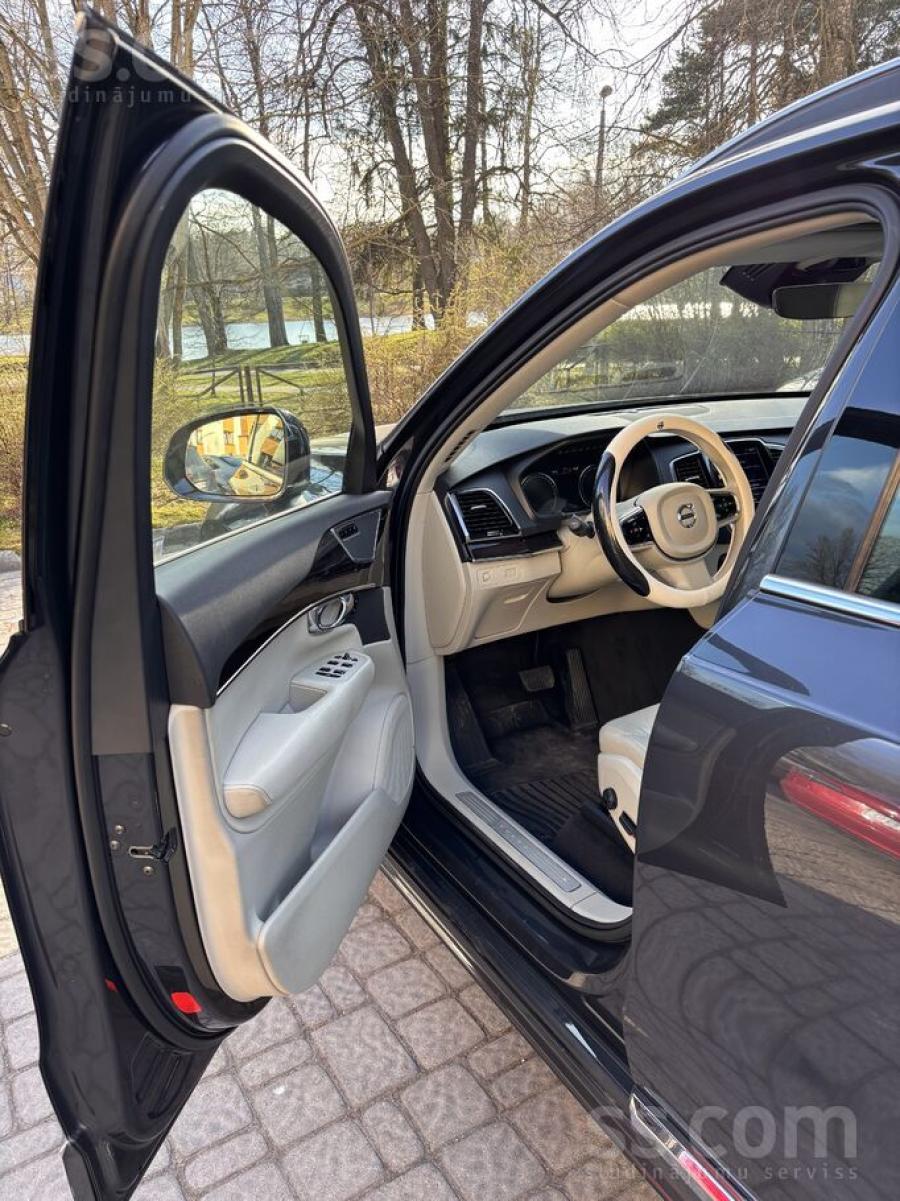 Grey Volvo XC90 2016 in Riga, with an engine capacity of 2.00 L and mileage of 272 thousand km for 17700 €, photo 29 on AUTOMOTO.COM.LV