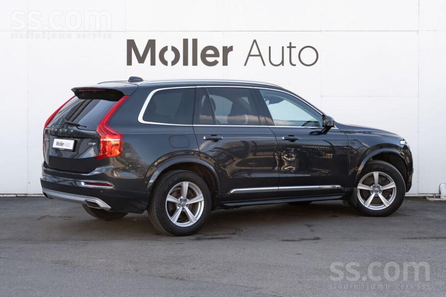 Pelēks Volvo XC90 2017 Rīga, ar dzinēja tilpumu 2.00 L un nobraukumu 138 tūkst. km par 22900 €, foto 4 vietnē AUTOMOTO.COM.LV