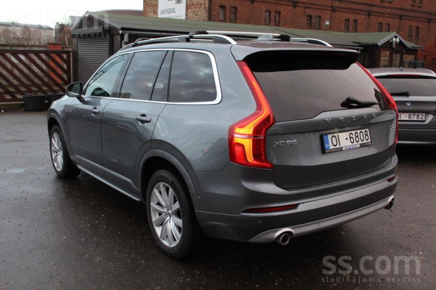 Pelēks Volvo XC90 2017 Liepāja, ar dzinēja tilpumu 2.00 L un nobraukumu 221 tūkst. km par 21200 €, foto 3 vietnē AUTOMOTO.COM.LV