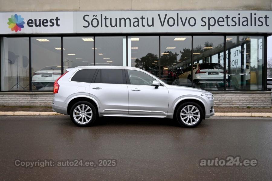 Grey Volvo XC90 2017 in Tallinn, with an engine capacity of 2.00 L and mileage of 123 thousand km for 32900 €, photo 9 on AUTOMOTO.COM.LV
