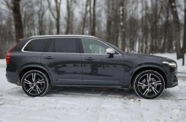 Pelēks Volvo XC90 2017 Klaipėda, ar dzinēja tilpumu 1.97 L un nobraukumu 280 tūkst. km par 23500 €, foto 8 vietnē AUTOMOTO.COM.LV