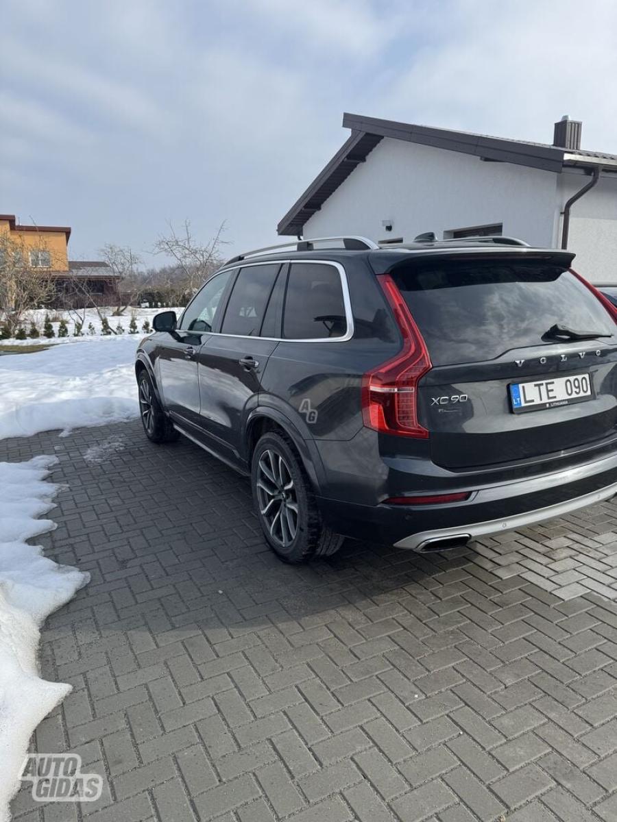 Pelēks Volvo XC90 2017 Klaipėda, ar dzinēja tilpumu 2.00 L un nobraukumu 204 tūkst. km par 16900 €, foto 2 vietnē AUTOMOTO.COM.LV