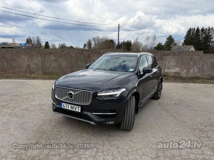 Grey Volvo XC90 2017 in Jogeva, with an engine capacity of 2.00 L and mileage of 265 thousand km for 27499 €, photo 3 on AUTOMOTO.COM.LV