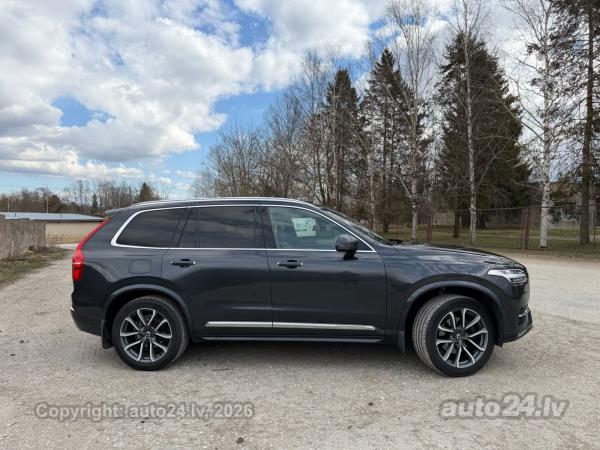 Grey Volvo XC90 2017 in Jogeva, with an engine capacity of 2.00 L and mileage of 265 thousand km for 27499 €, photo 6 on AUTOMOTO.COM.LV