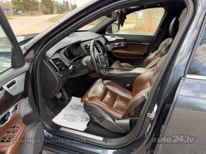 Grey Volvo XC90 2017 in Jogeva, with an engine capacity of 2.00 L and mileage of 265 thousand km for 27499 €, photo 14 on AUTOMOTO.COM.LV