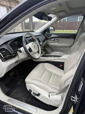 Pelēks Volvo XC90 2017 Palanga, ar dzinēja tilpumu 2.00 L un nobraukumu 216 tūkst. km par 20999 €, foto 13 vietnē AUTOMOTO.COM.LV