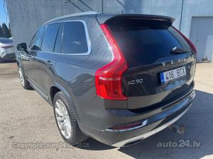 Grey Volvo XC90 2017 in Tallinn, with an engine capacity of 2.00 L and mileage of 275 thousand km for 18995 €, photo 6 on AUTOMOTO.COM.LV