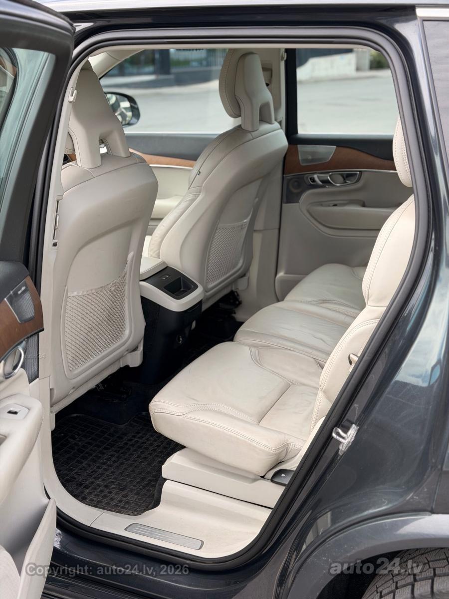 Pelēks Volvo XC90 2017 Tallina, ar dzinēja tilpumu 2.00 L un nobraukumu 244 tūkst. km par 27499 €, foto 8 vietnē AUTOMOTO.COM.LV