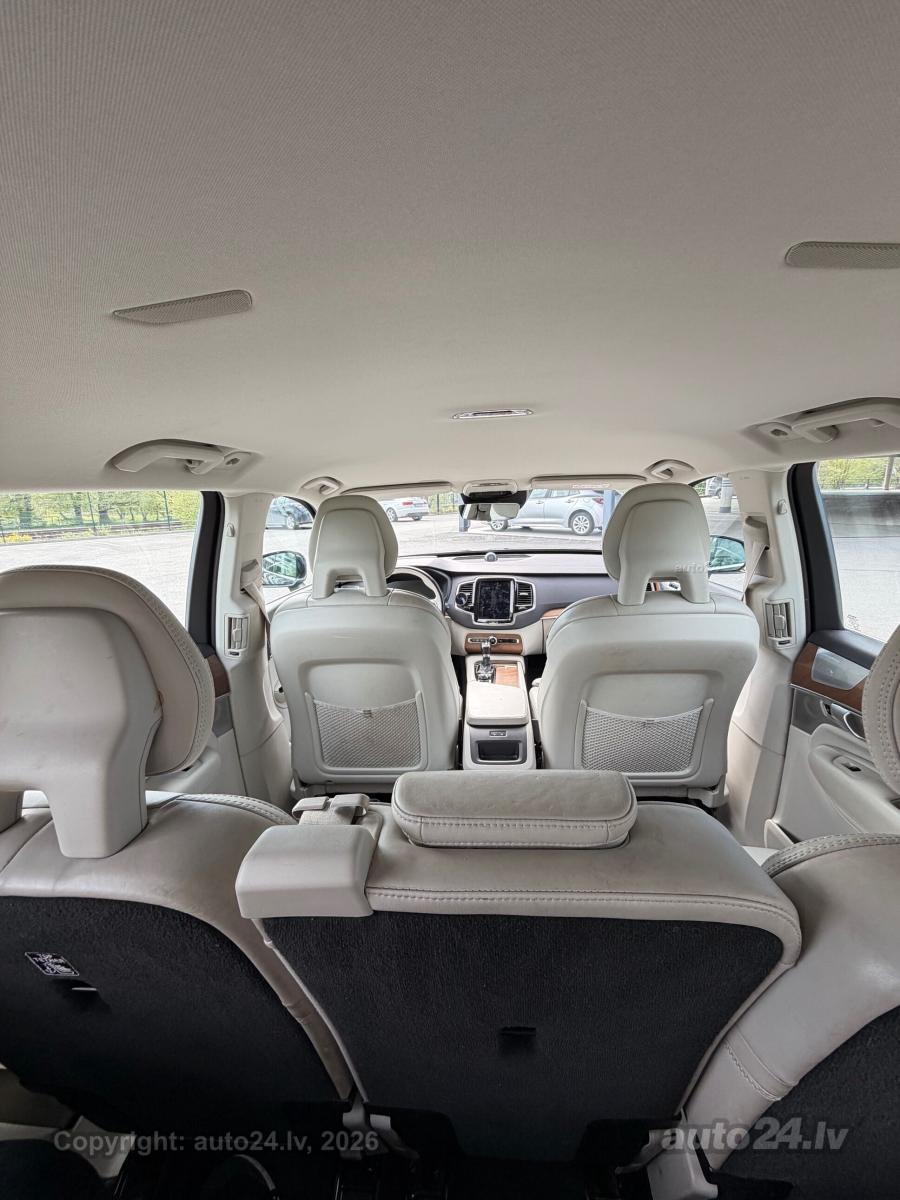 Pelēks Volvo XC90 2017 Tallina, ar dzinēja tilpumu 2.00 L un nobraukumu 244 tūkst. km par 27499 €, foto 10 vietnē AUTOMOTO.COM.LV