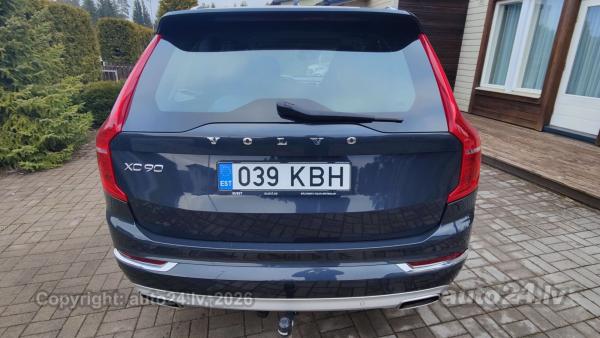 Grey Volvo XC90 2017 in Tallinn, with an engine capacity of 2.00 L and mileage of 270 thousand km for 22990 €, photo 5 on AUTOMOTO.COM.LV