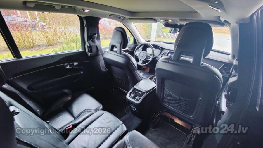 Pelēks Volvo XC90 2017 Tallina, ar dzinēja tilpumu 2.00 L un nobraukumu 270 tūkst. km par 22990 €, foto 9 vietnē AUTOMOTO.COM.LV
