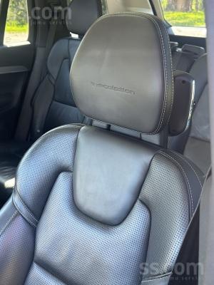 Grey Volvo XC90 2017 in Riga, with an engine capacity of 2.00 L and mileage of 223 thousand km for 28000 €, photo 15 on AUTOMOTO.COM.LV