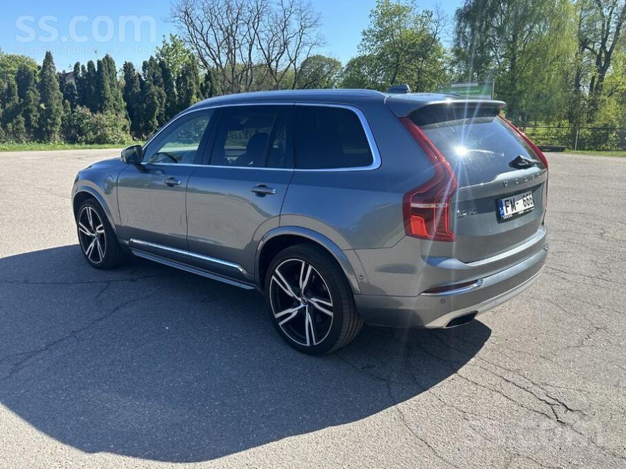 Grey Volvo XC90 2017 in Riga, with an engine capacity of 2.00 L and mileage of 223 thousand km for 28000 €, photo 21 on AUTOMOTO.COM.LV