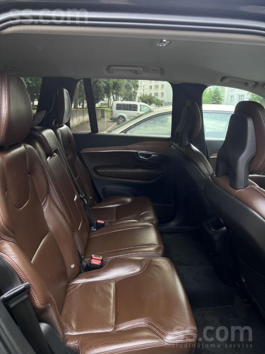 Grey Volvo XC90 2017 in Riga, with an engine capacity of 2.00 L and mileage of 248 thousand km for 24500 €, photo 6 on AUTOMOTO.COM.LV