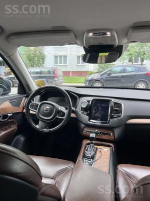 Grey Volvo XC90 2017 in Riga, with an engine capacity of 2.00 L and mileage of 248 thousand km for 24500 €, photo 8 on AUTOMOTO.COM.LV