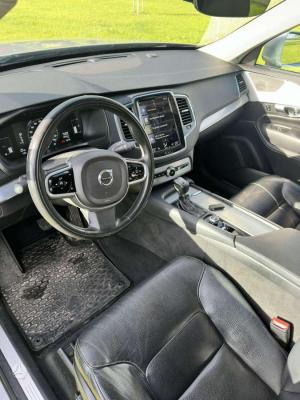Pelēks Volvo XC90 2017 Šakiai, ar dzinēja tilpumu 1.97 L un nobraukumu 254 tūkst. km par 15000 €, foto 4 vietnē AUTOMOTO.COM.LV