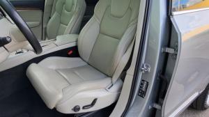 Pelēks Volvo XC90 2017 Rīga, ar dzinēja tilpumu 2.00 L un nobraukumu 298 tūkst. km par 22990 €, foto 6 vietnē AUTOMOTO.COM.LV