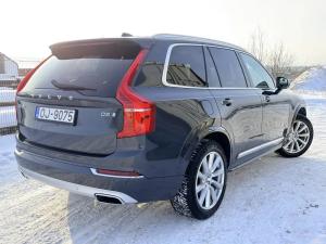 Grey Volvo XC90 2017 in Riga, with an engine capacity of 2.00 L and mileage of 168 thousand km for 23995 €, photo 5 on AUTOMOTO.COM.LV