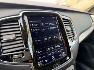 Grey Volvo XC90 2017 in Riga, with an engine capacity of 2.00 L and mileage of 168 thousand km for 23995 €, photo 29 on AUTOMOTO.COM.LV