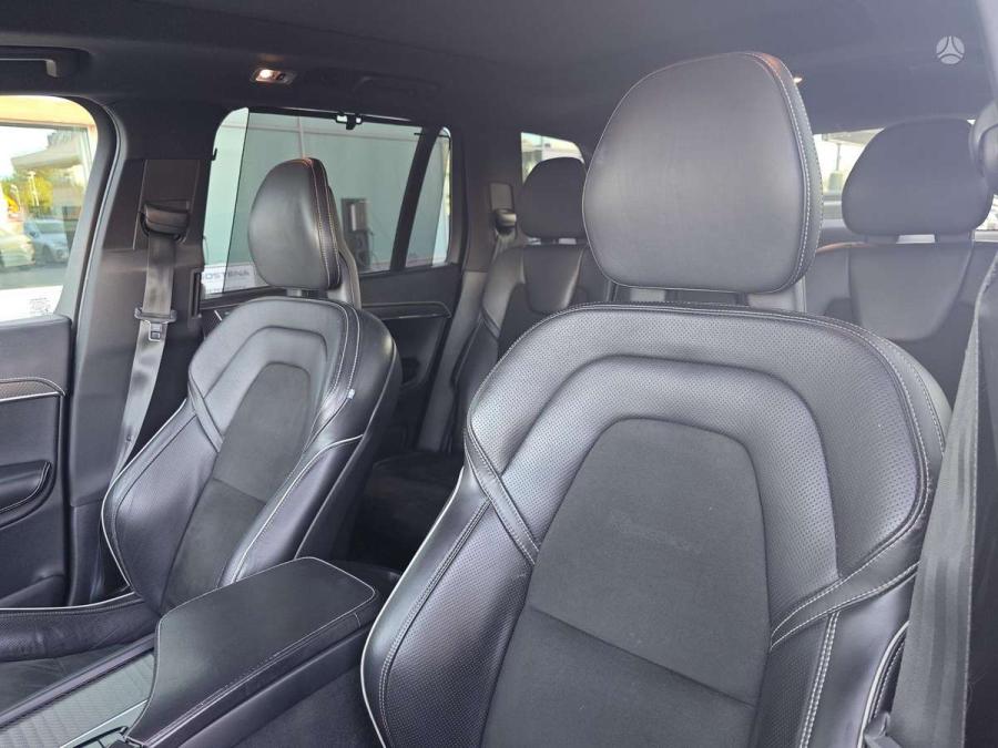 Pelēks Volvo XC90 2017 Viļņa, ar dzinēja tilpumu 1.97 L un nobraukumu 238 tūkst. km par 22500 €, foto 11 vietnē AUTOMOTO.COM.LV