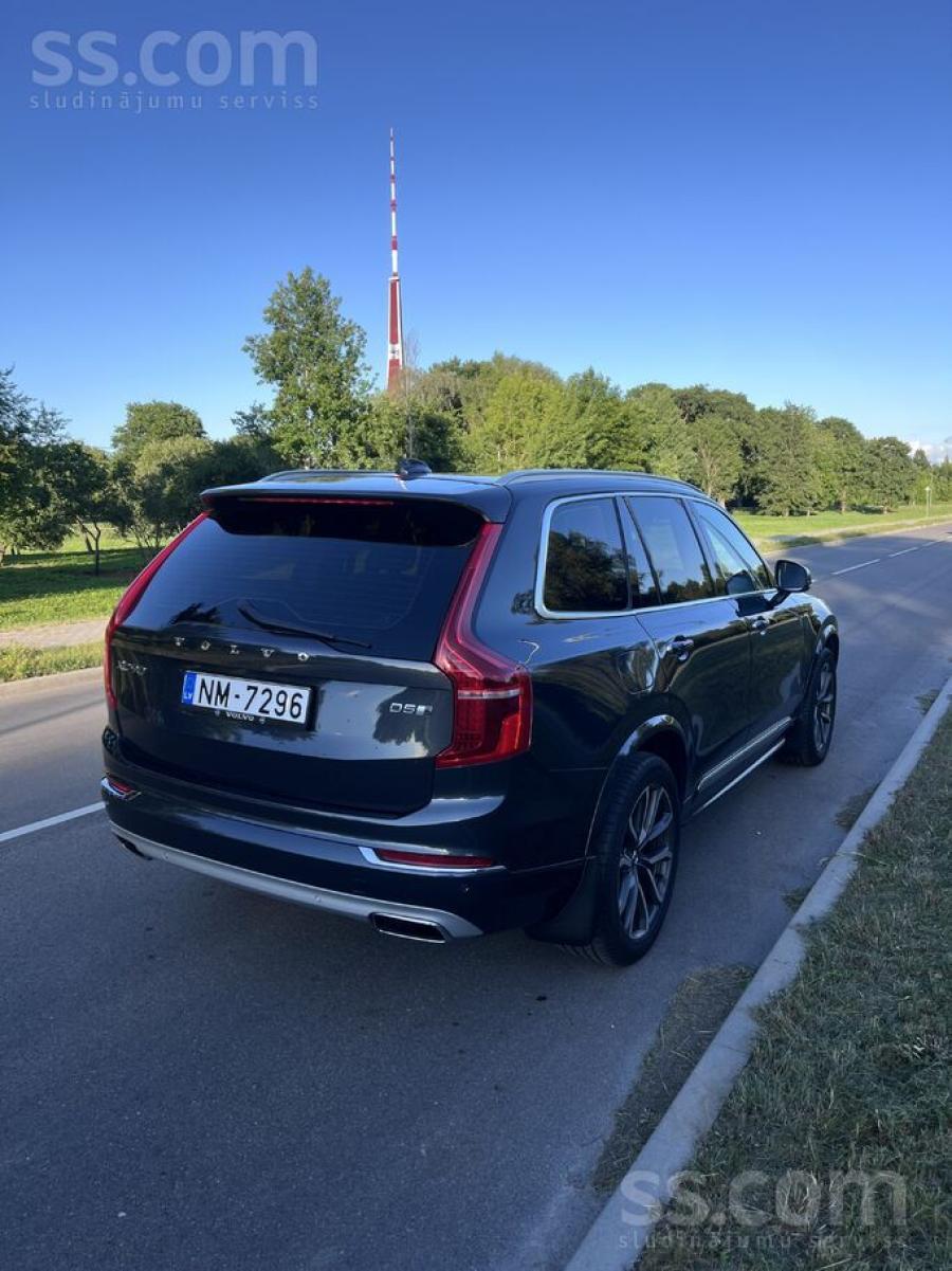 Grey Volvo XC90 2017 in Riga, with an engine capacity of 2.00 L and mileage of 250 thousand km for 23100 €, photo 3 on AUTOMOTO.COM.LV