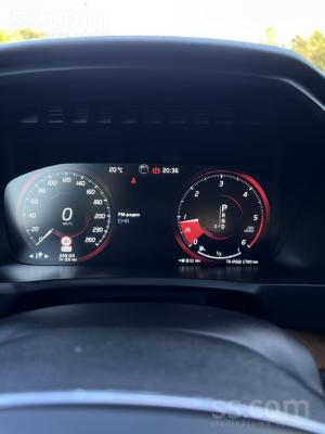 Grey Volvo XC90 2017 in Riga, with an engine capacity of 2.00 L and mileage of 250 thousand km for 23100 €, photo 16 on AUTOMOTO.COM.LV