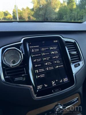 Grey Volvo XC90 2017 in Riga, with an engine capacity of 2.00 L and mileage of 250 thousand km for 23100 €, photo 19 on AUTOMOTO.COM.LV