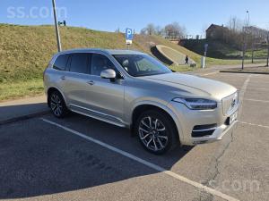 Pelēks Volvo XC90 2017 Daugavpils, ar dzinēja tilpumu 2.00 L un nobraukumu 239 tūkst. km par 21175 €, foto  vietnē AUTOMOTO.COM.LV