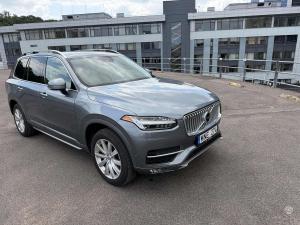 Pelēks Volvo XC90 2017 Viļņa, ar dzinēja tilpumu 1.97 L un nobraukumu 130 tūkst. km par 21900 €, foto 4 vietnē AUTOMOTO.COM.LV