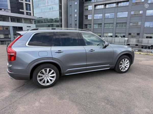 Grey Volvo XC90 2017 in Vilnius, with an engine capacity of 1.97 L and mileage of 130 thousand km for 21900 €, photo 4 on AUTOMOTO.COM.LV