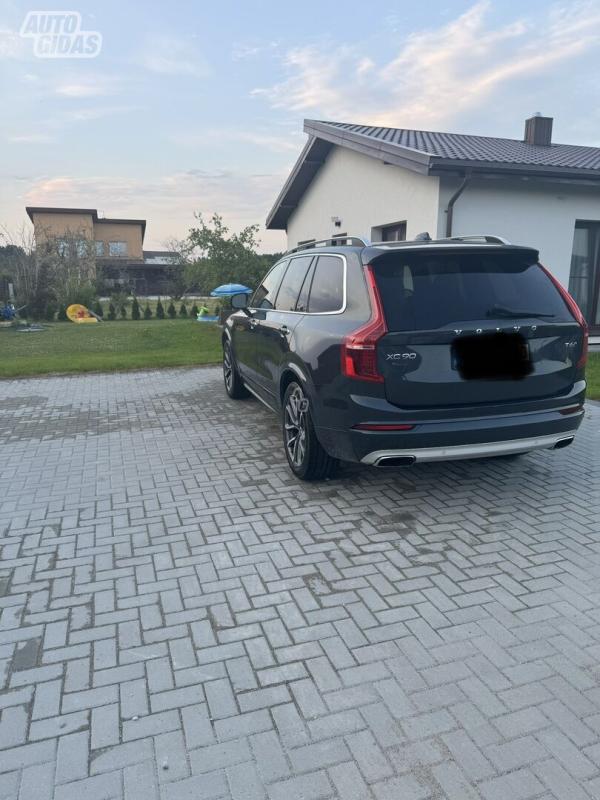 Pelēks Volvo XC90 2017 Klaipėda, ar dzinēja tilpumu 2.00 L un nobraukumu 208 tūkst. km par 13700 €, foto 4 vietnē AUTOMOTO.COM.LV