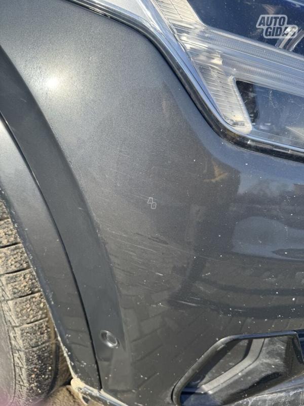 Pelēks Volvo XC90 2017 Klaipėda, ar dzinēja tilpumu 2.00 L un nobraukumu 208 tūkst. km par 13700 €, foto 10 vietnē AUTOMOTO.COM.LV