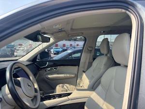 Pelēks Volvo XC90 2017 Viļņa, ar dzinēja tilpumu 1.97 L un nobraukumu 170 tūkst. km par 10400 €, foto 15 vietnē AUTOMOTO.COM.LV