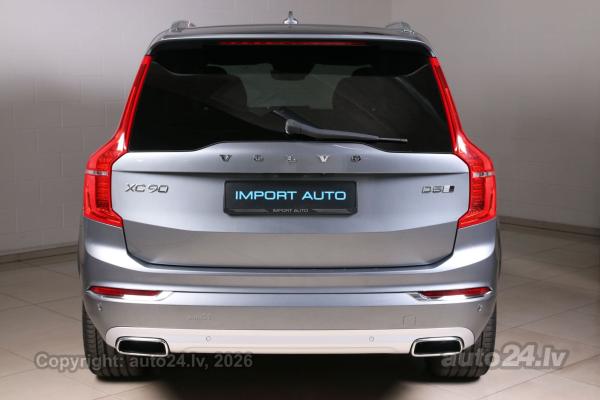 Grey Volvo XC90 2017 in Parnu, with an engine capacity of 2.00 L and mileage of 251 thousand km for 24990 €, photo 5 on AUTOMOTO.COM.LV