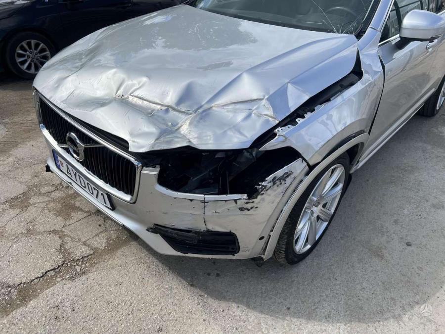 Pelēks Volvo XC90 2017 Kauņa, ar dzinēja tilpumu 1.97 L un nobraukumu 313 tūkst. km par 7400 €, foto 6 vietnē AUTOMOTO.COM.LV