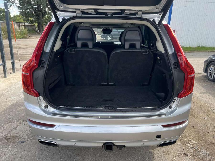 Pelēks Volvo XC90 2017 Kauņa, ar dzinēja tilpumu 1.97 L un nobraukumu 313 tūkst. km par 7400 €, foto 12 vietnē AUTOMOTO.COM.LV