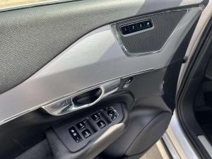 Pelēks Volvo XC90 2017 Kauņa, ar dzinēja tilpumu 1.97 L un nobraukumu 313 tūkst. km par 7400 €, foto 42 vietnē AUTOMOTO.COM.LV